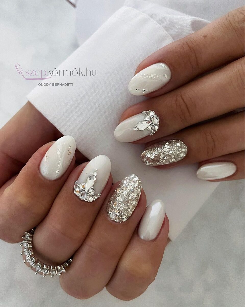 25 Most Beautiful Wedding Nails To Rock On Your Big Day - Trendy Universe