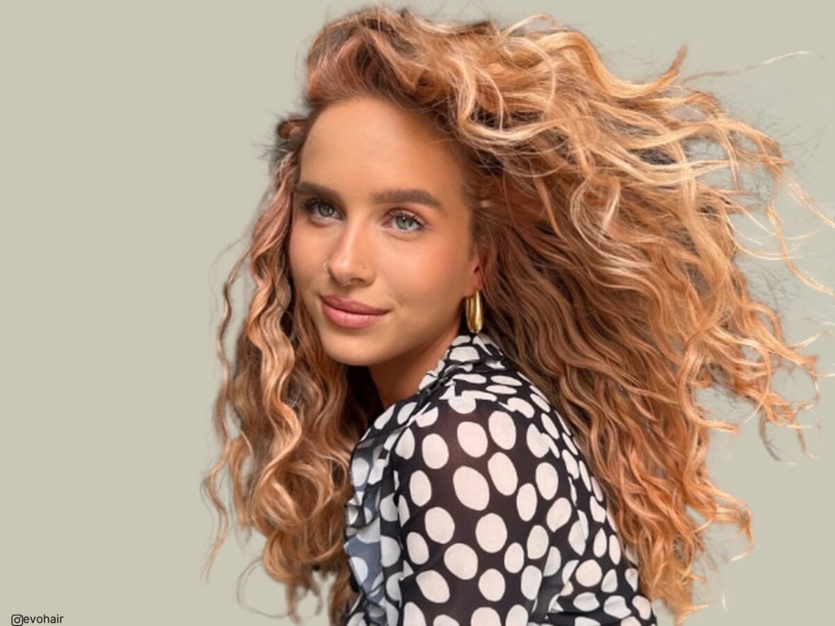 23 Peach Fuzz Hair Color Ideas As The Trendy Shade You Need To Try