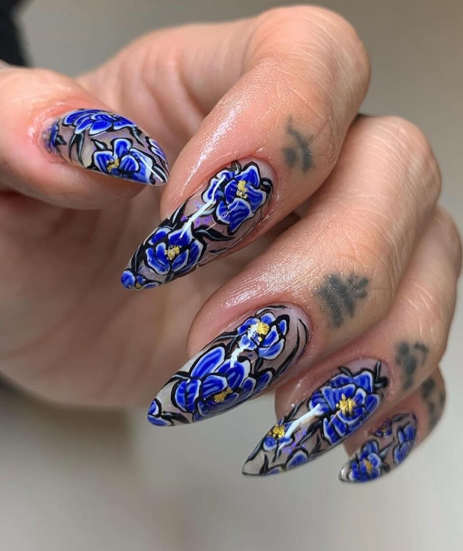 22 Fun Blue Nails That Will Level Up Your Manicure