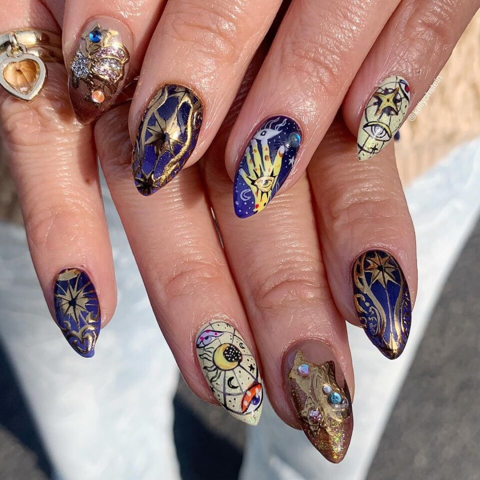 24 Colorful Chrome Nails You Totally Can’t Afford To Miss
