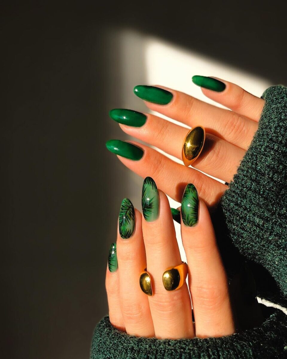22 Trendiest Mob Wife Nail Designs That Scream Power and Glamour