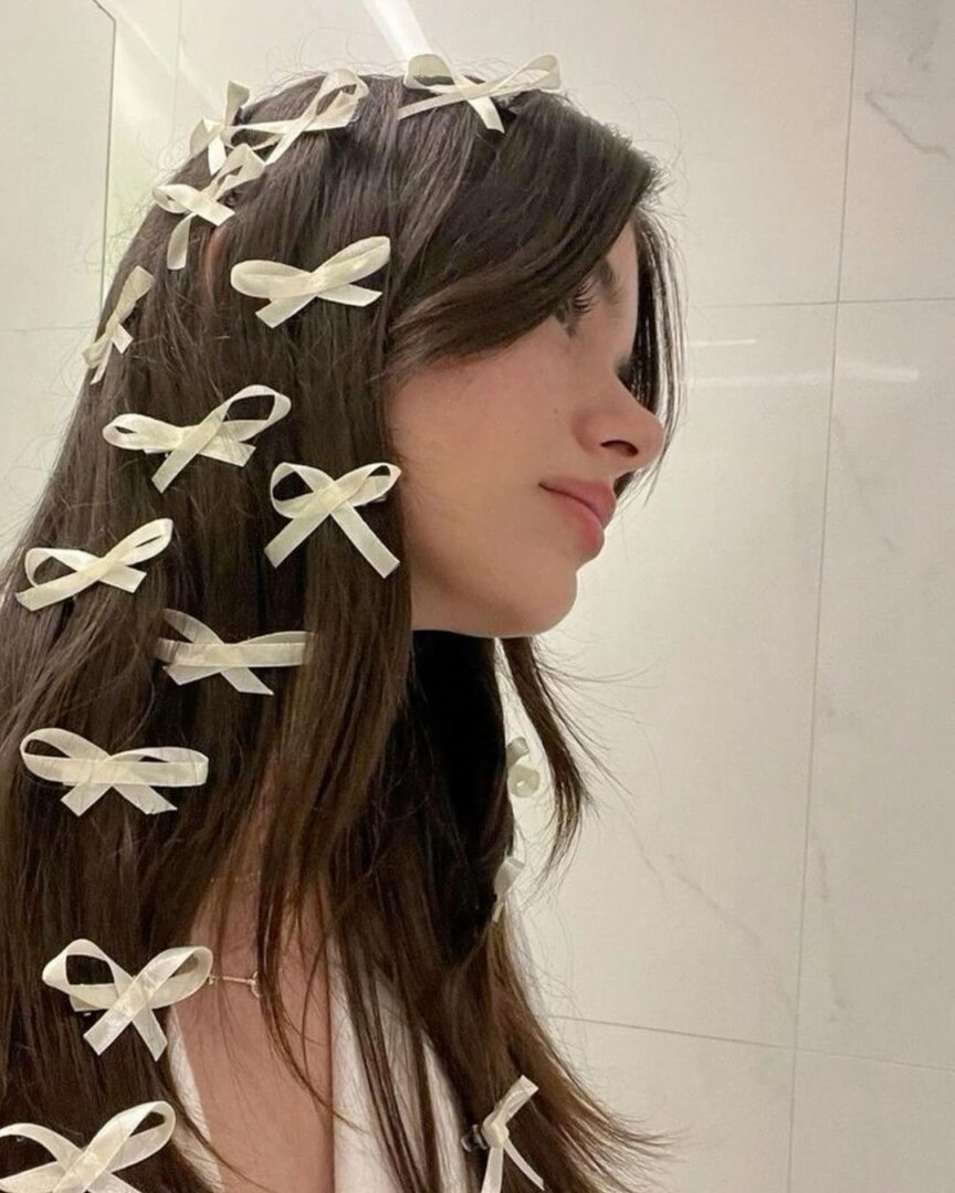 The Ribbon Hairstyle Is Trending And These 22 Inspo Pics Prove It