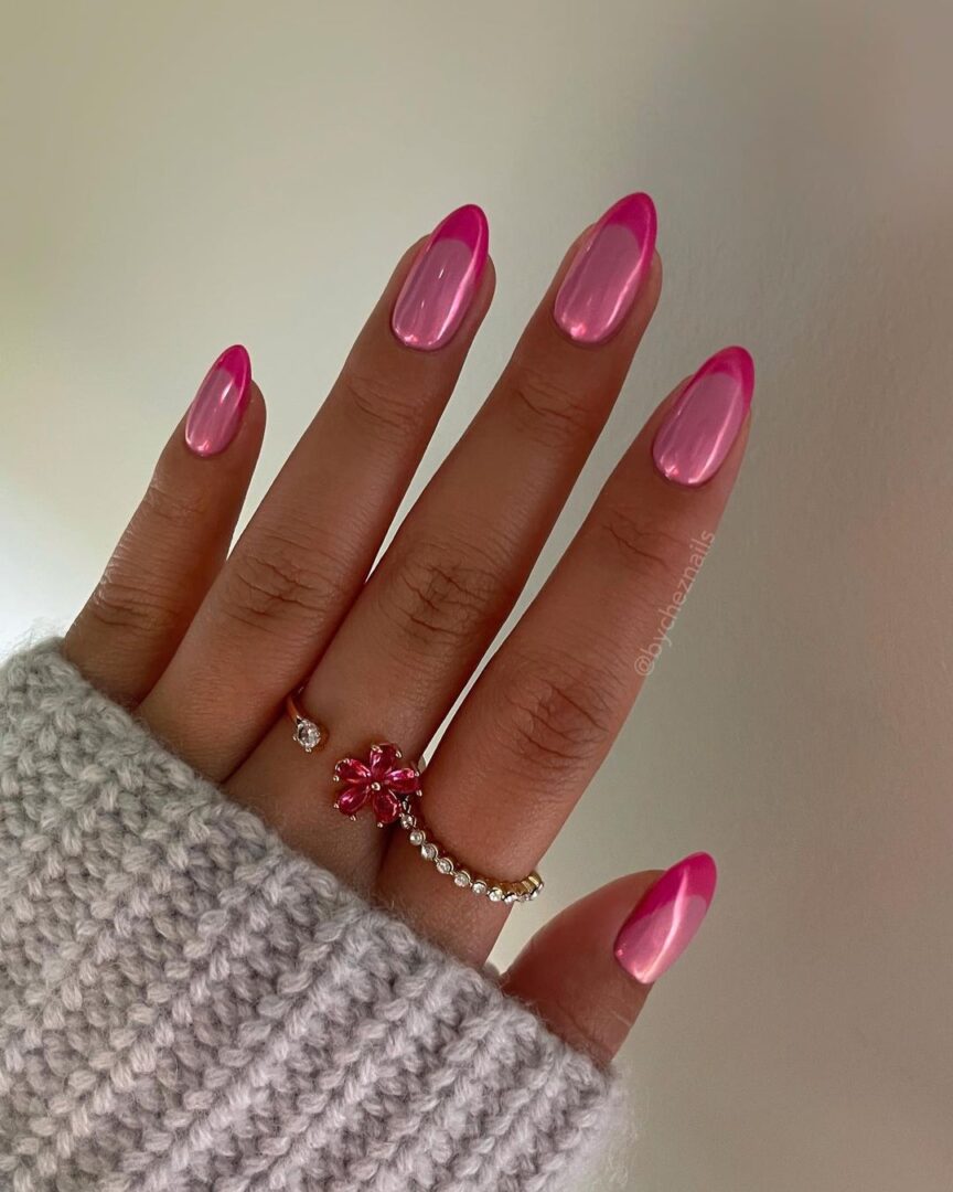 Top 22 Metallic Nail Art Trends That Are A Must-Try