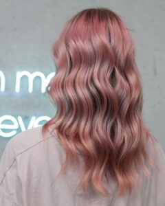 23 Peach Fuzz Hair Color Ideas As The Trendy Shade You Need To Try