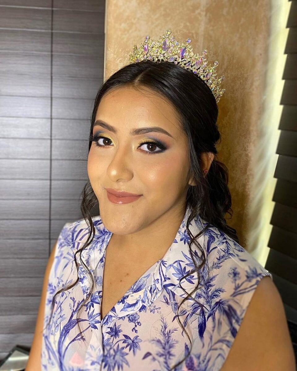 Glamorous Blue Quince Makeup Ideas For A Mesmerizing Beauty Statement