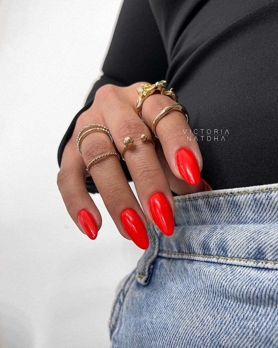 7 Jaw-Dropping March Nail Colors That Will Rule in 2024