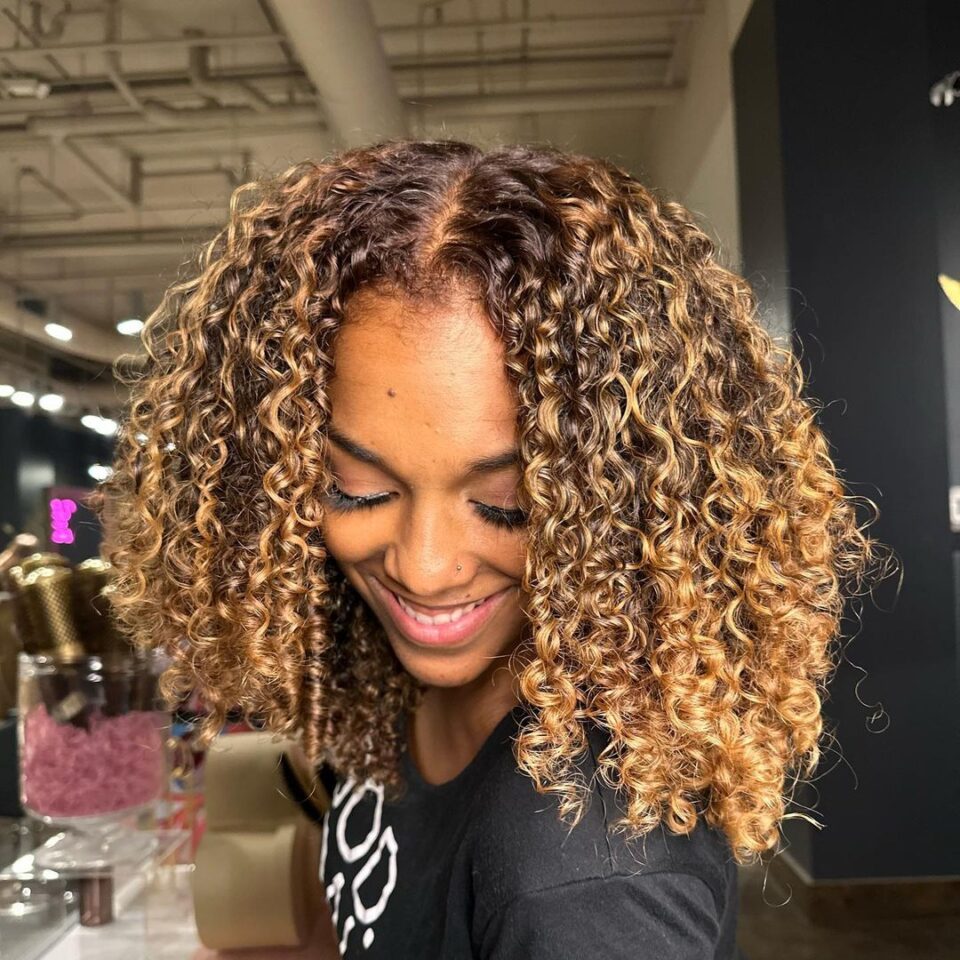 Caramel Highlights Curly Hair Combo Is Trending And These 22 Pics Prove Why