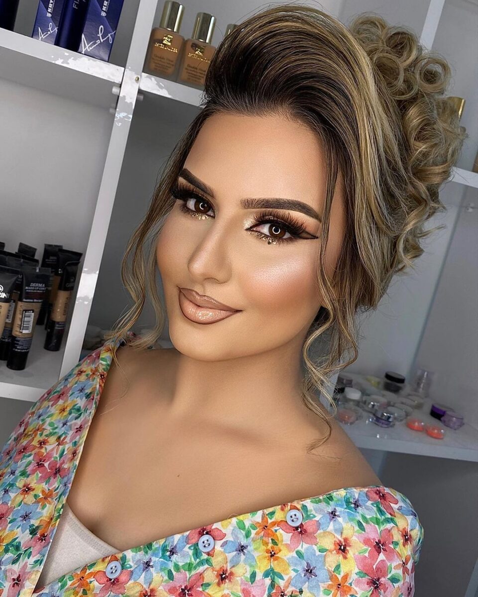 16 Wedding Makeup For Brown Eyes Looks That Are Beyond Beautiful