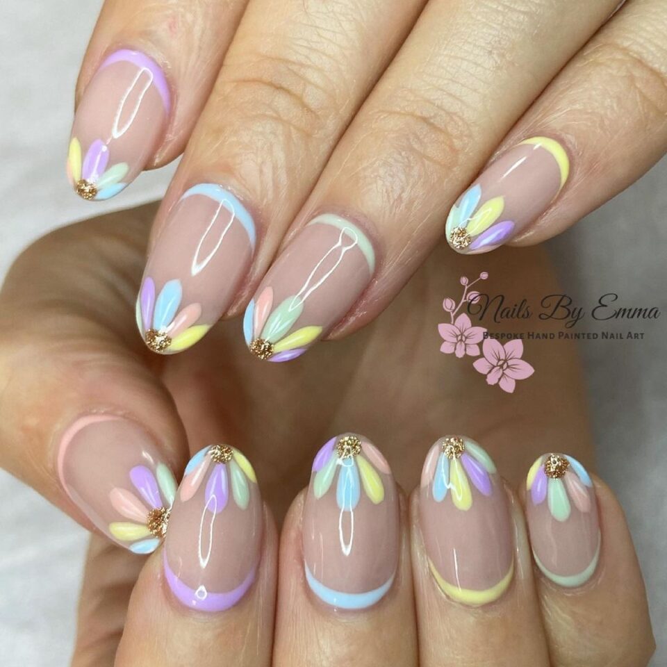 Welcome Spring In Style With These 18 Cheerful Daisy Nails