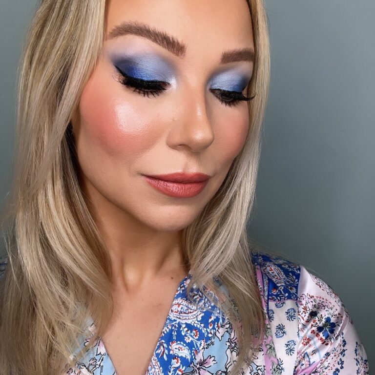 20 looks de maquillaje icónicos de los 90 que vuelven con fuerza