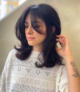 Viral Butterfly Haircut Is The Secret To Thicker-Looking Locks