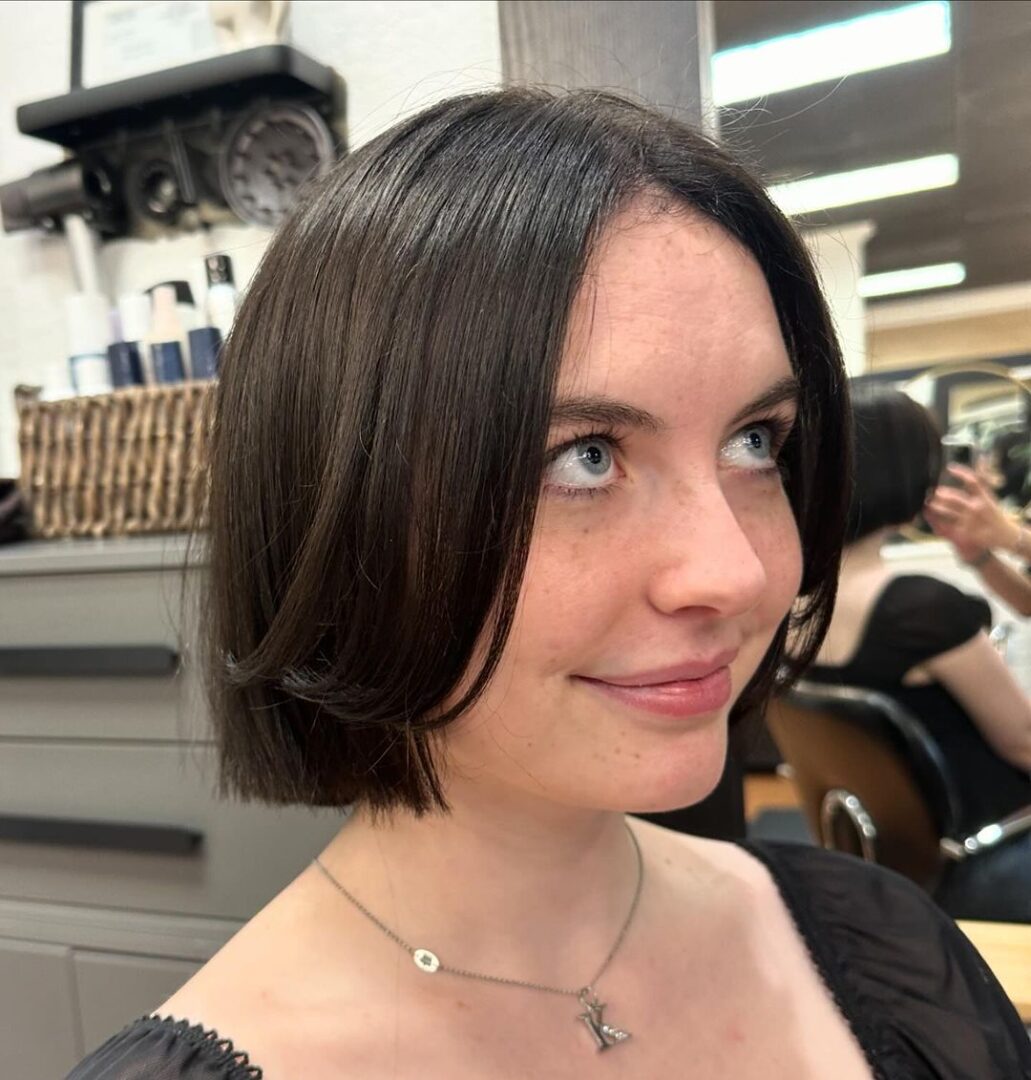 20 Old Money Bob Hair Inspo Styles That Are Pure Fire