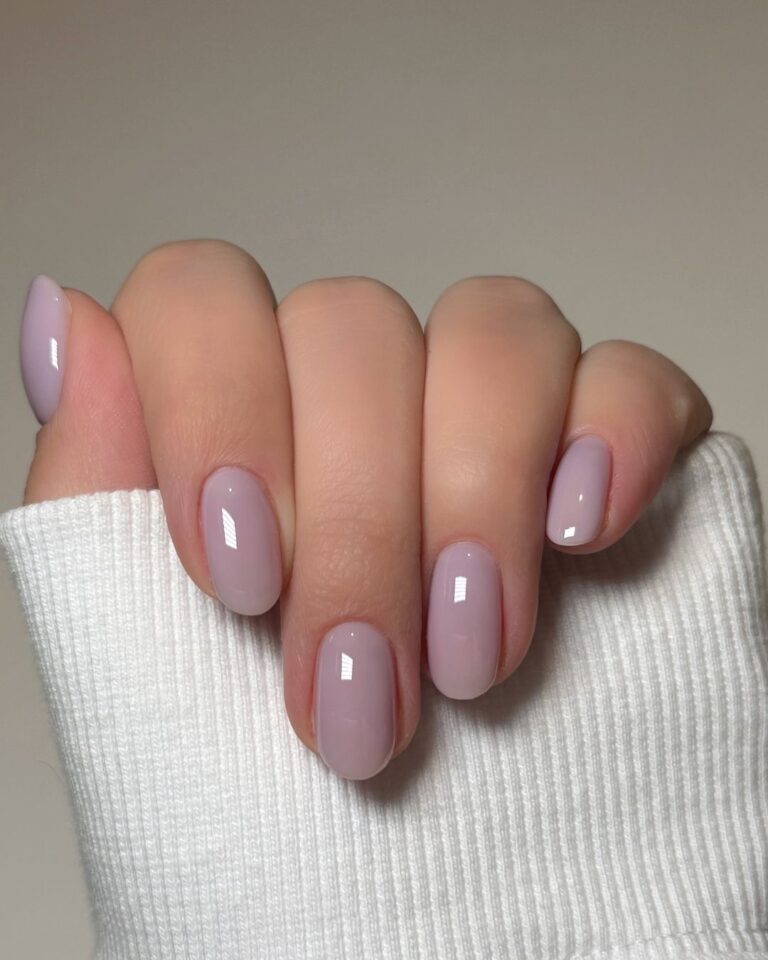 These 20 Russian Manicure Ideas Are A Classic For A Reason
