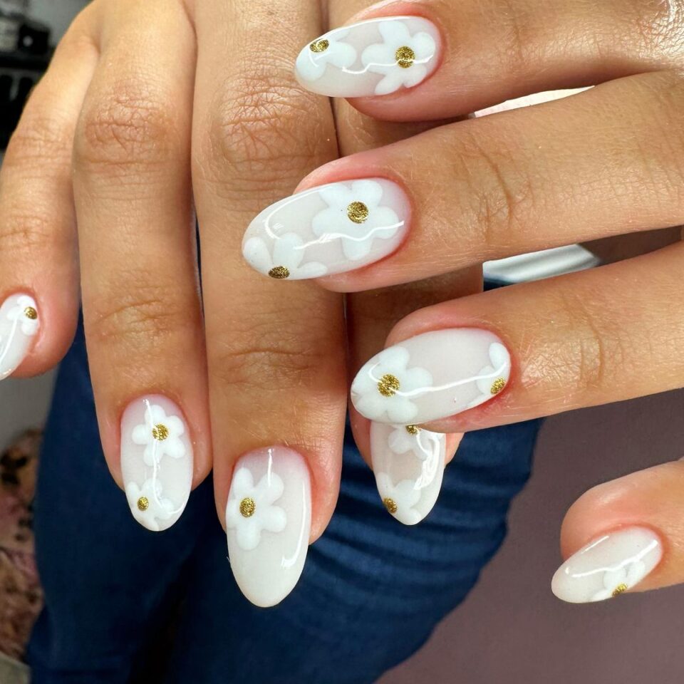 These 20 Russian Manicure Ideas Are A Classic For A Reason