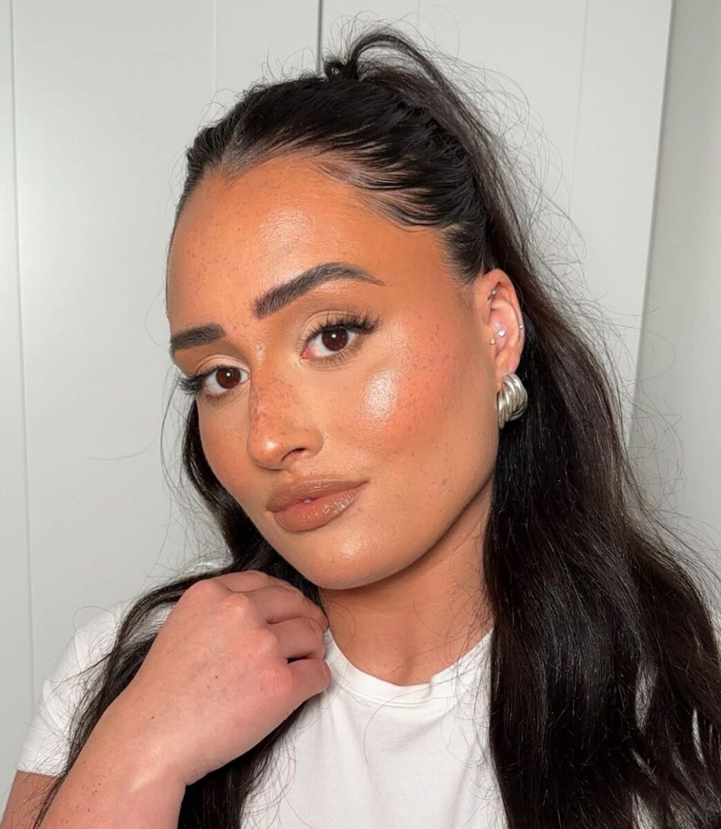 Celebs Are Obsessed With These Natural Makeup Looks