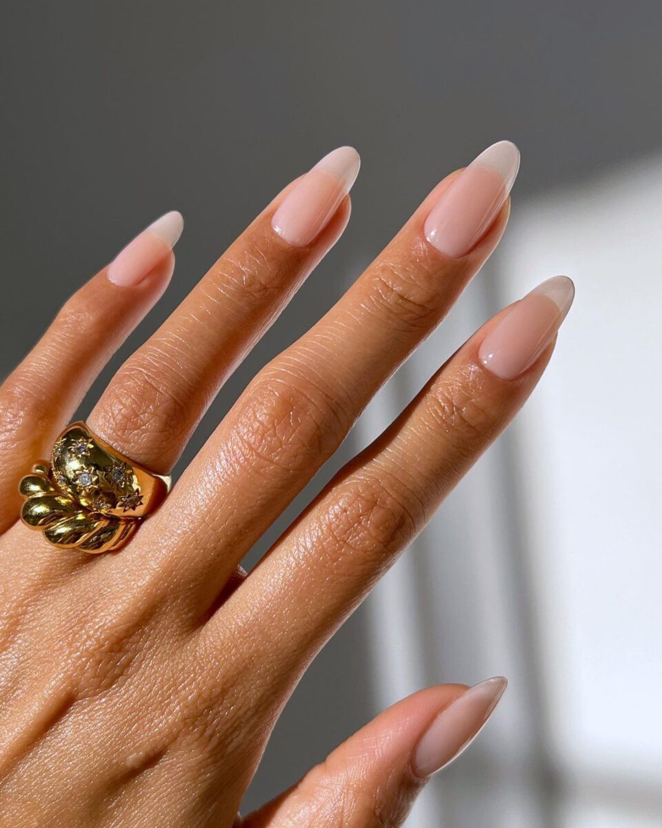23 Most Elegant Neutral Nails That Will Never Go Out Of Style