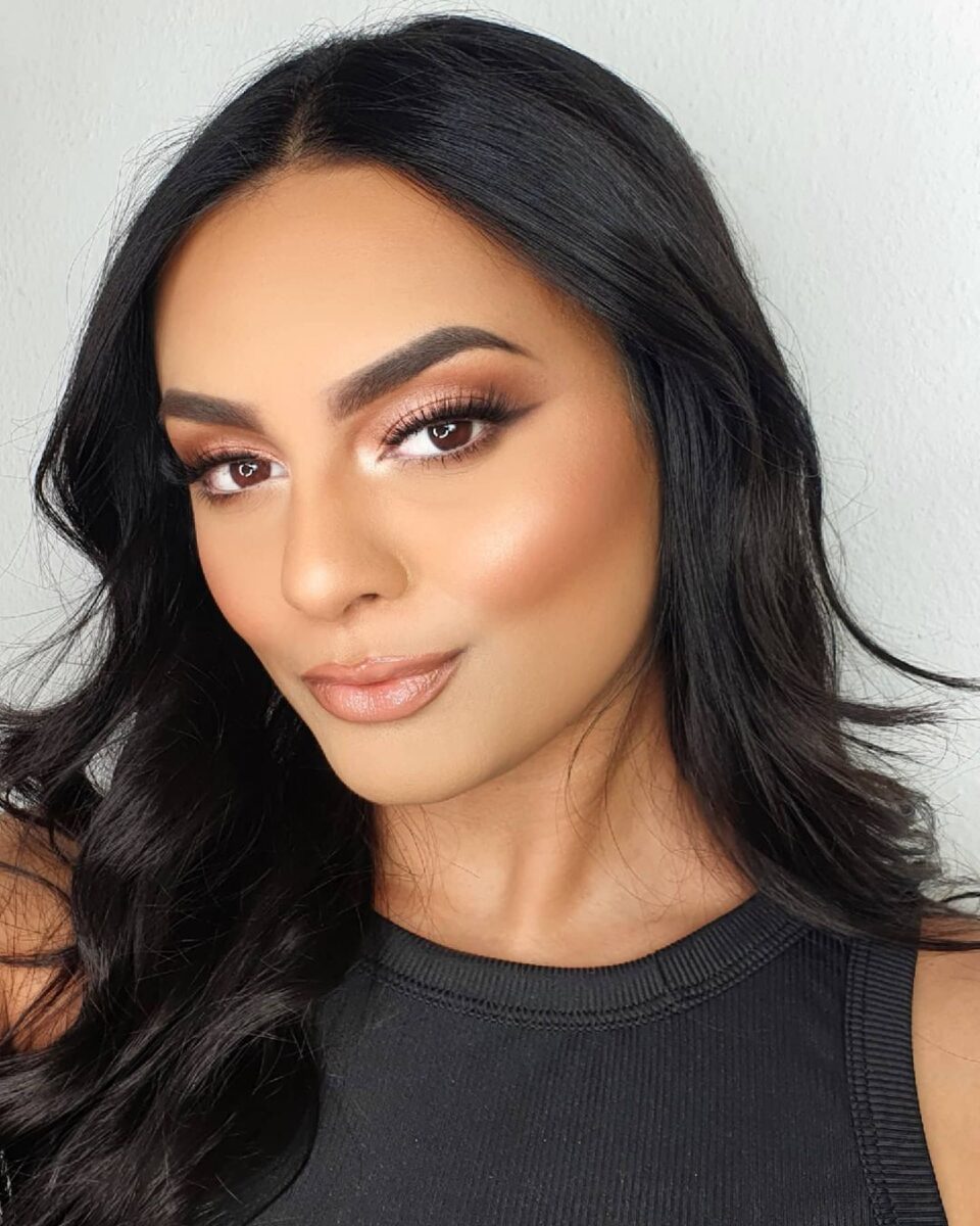 Enhance Your Beauty With These 20 Rose Gold Makeup Looks