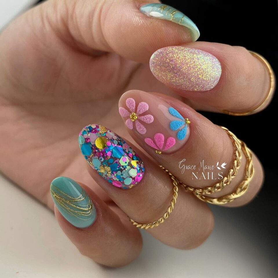 Dare To Bloom With These 21 Acrylic Almond Spring Nails