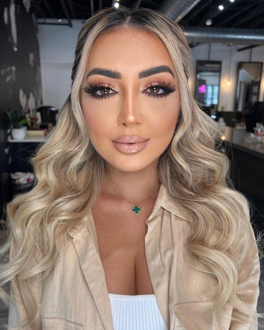 Enhance Your Beauty With These 20 Rose Gold Makeup Looks