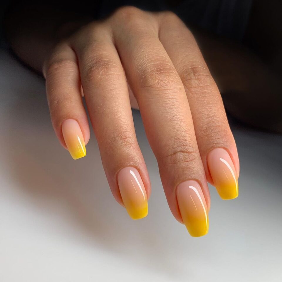 These 23 Ombre Nails Will Bust Any Manicure Rut