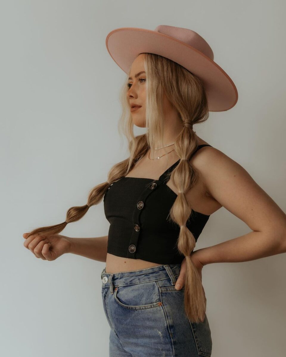 Embrace Your Cowboy Carter Era With These 22 Cowgirl Hairstyles