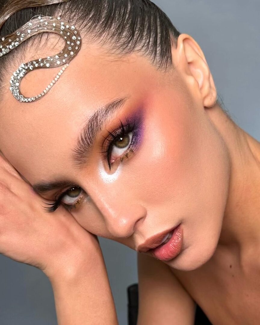 Why Is Everybody Suddenly Talking About These 20 Trendy Makeup Looks?