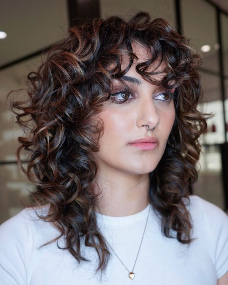 22 Trendy Textured Lobs Everyone’s Talking About
