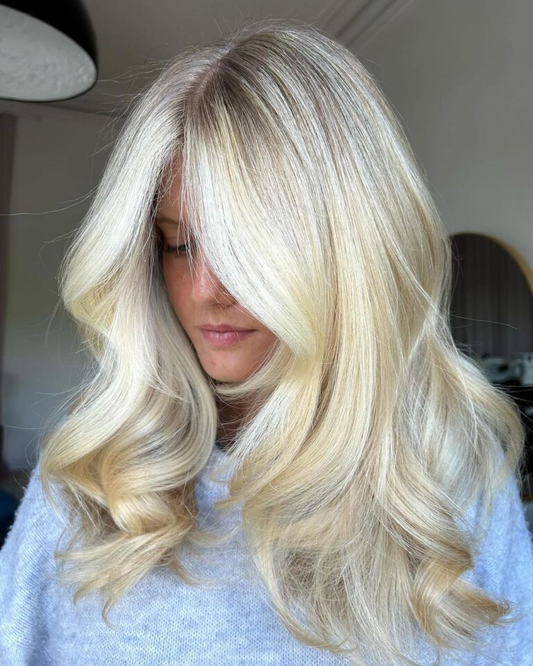 27 Absolutely Gorgeous Ways To Get Blonde Blowout For Your Next Look