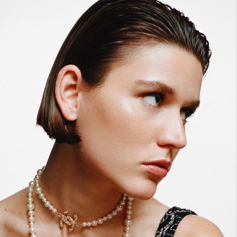 These 22 Hydro Bob Cuts Are This Season's Most Asked-About Hairstyles