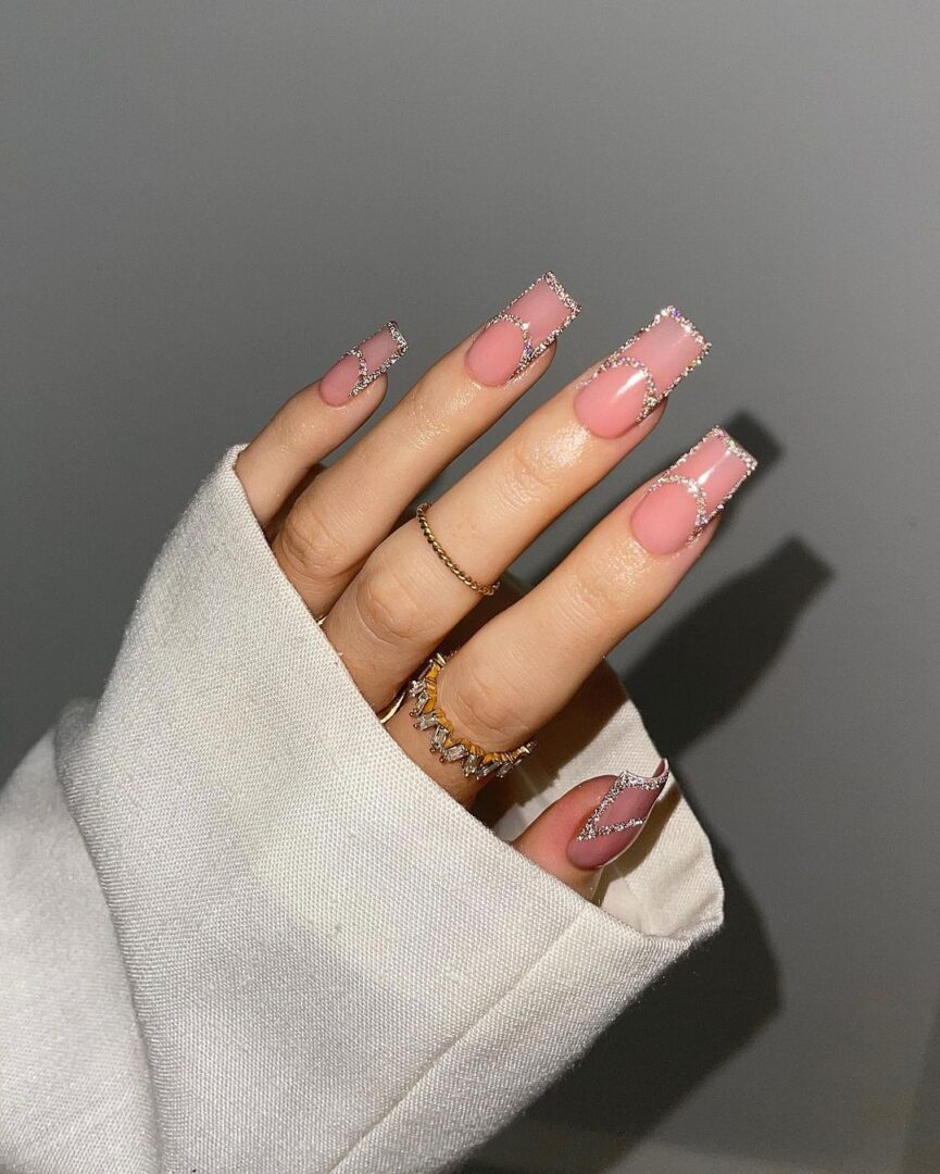 25 Square Nails To Screenshot For Your Next Manicure