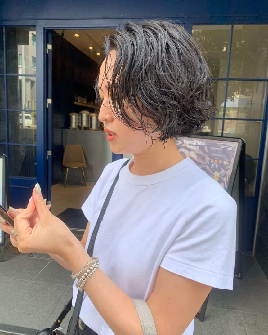 These 22 Hydro Bob Cuts Are This Season's Most Asked-About Hairstyles