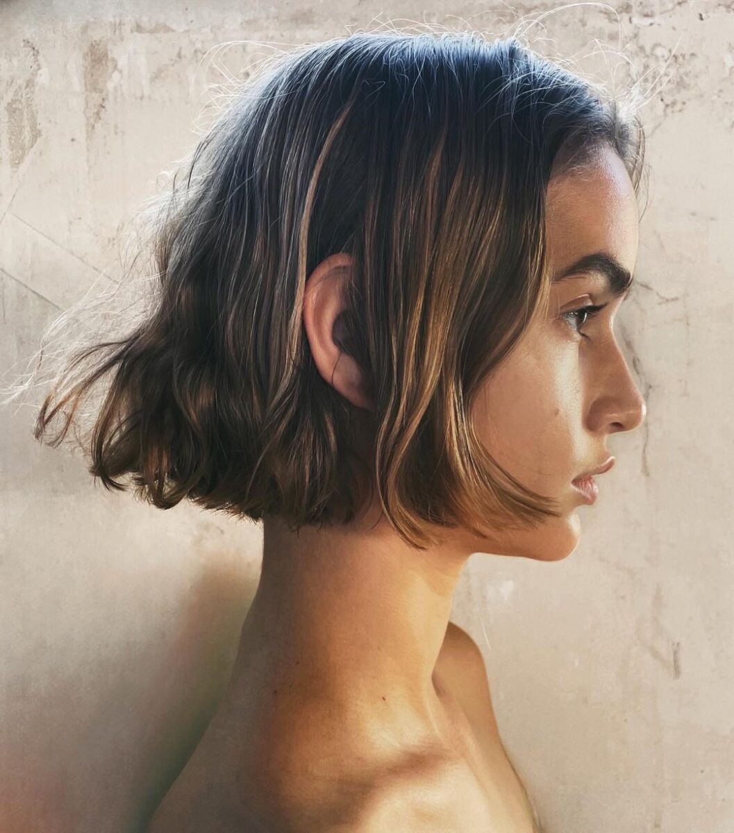 22 Ways To Rock Ear Length Hair This Season