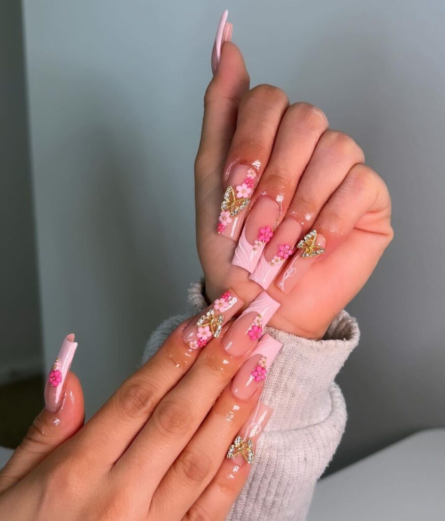 Say Oui To These 25 French Tip Acrylic Nails Ideas