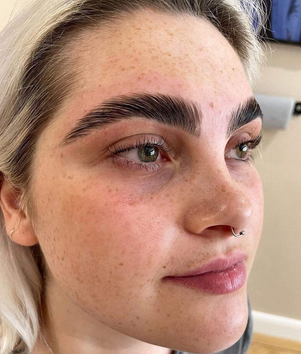 Get Your Groove On With These 25 Funky '70s Makeup Looks