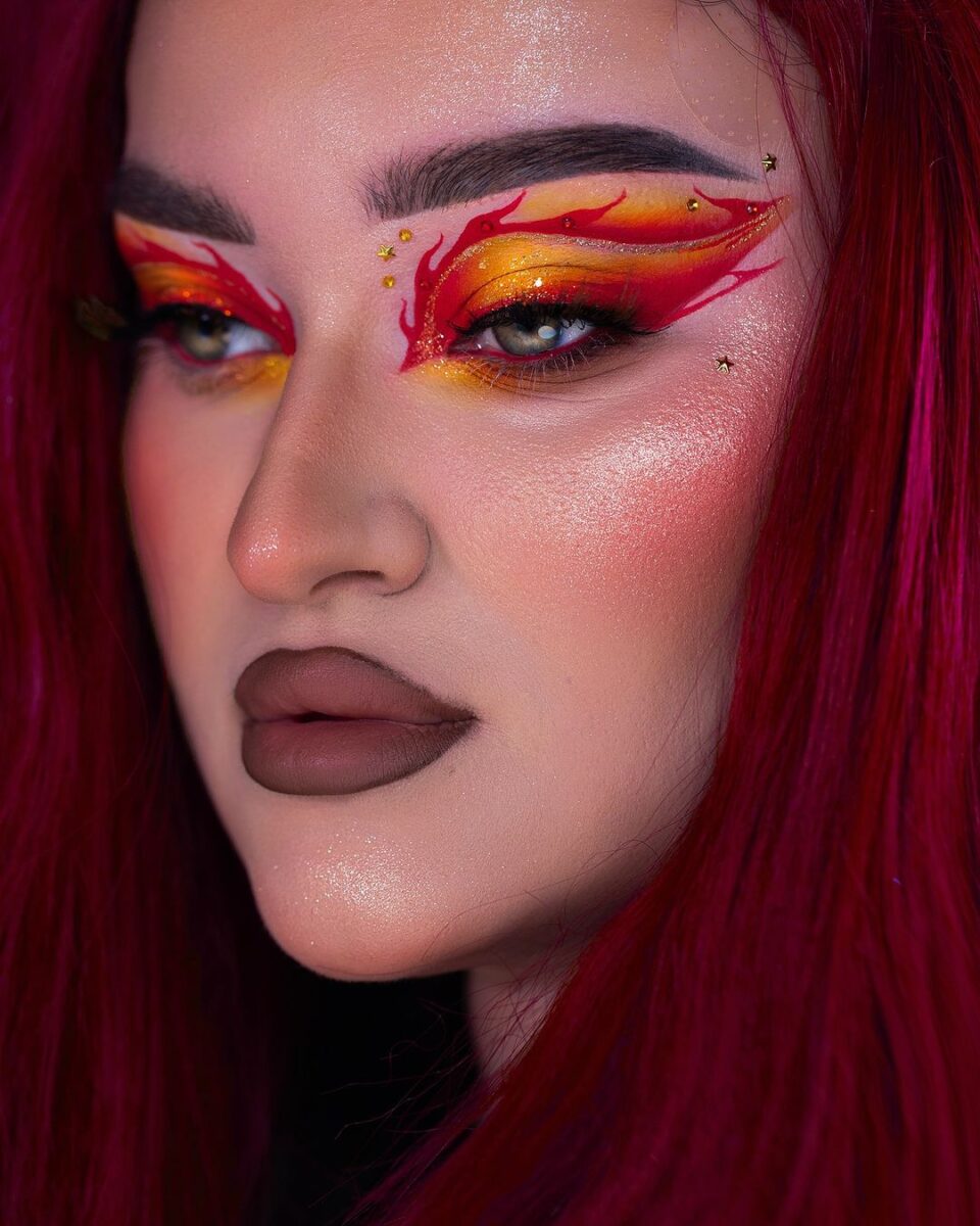 25 Red Glam Makeup Looks That Will Make Everyone Stop And Stare