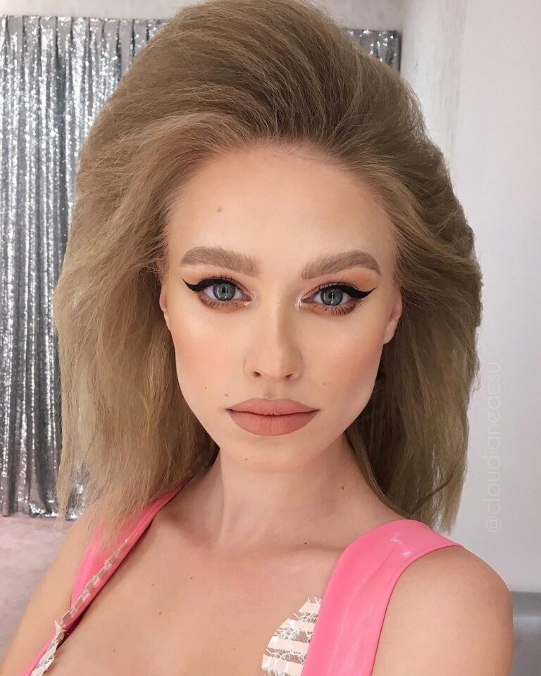 Get Your Groove On With These 25 Funky '70s Makeup Looks