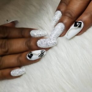 22 Graduation Nails For A Picture-Perfect Finish Of This Milestone