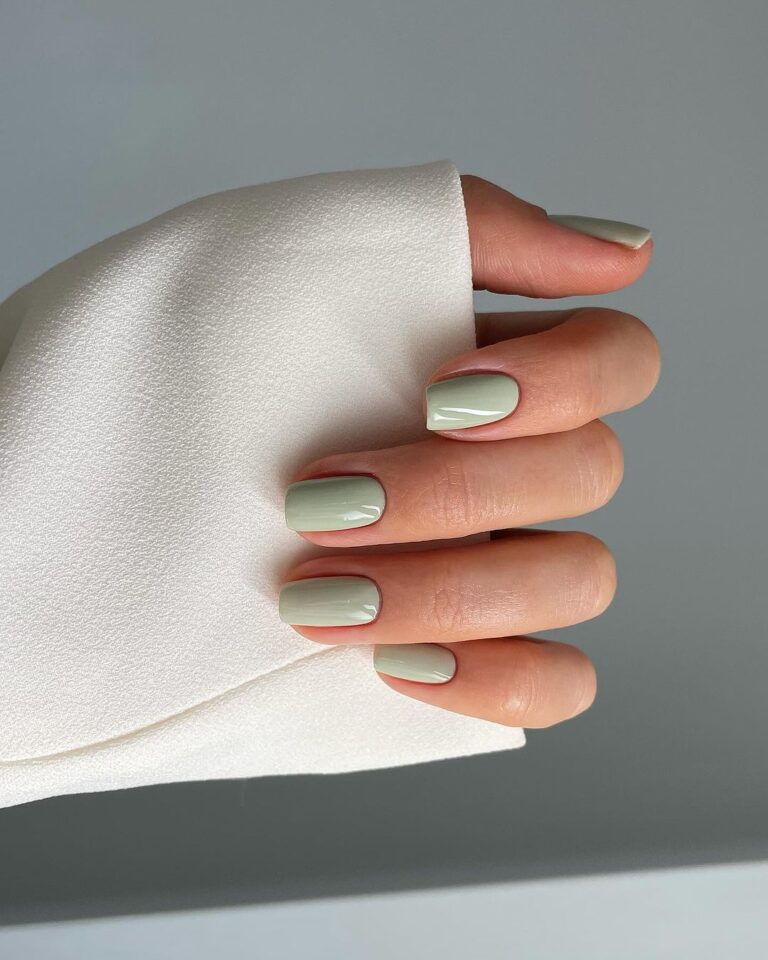 23 Shorties Nails That Are Setting The Trend In The Manicure Scene