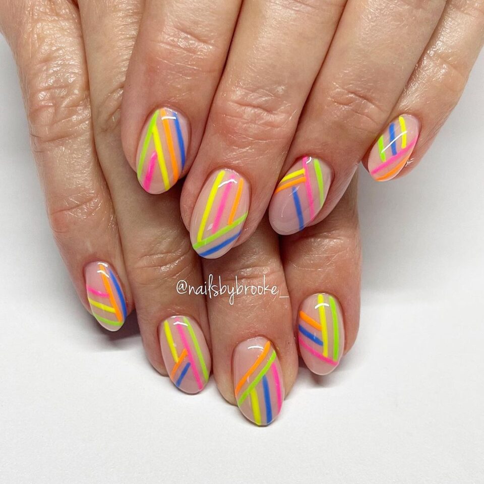 28 Vibrant July Nails To Embrace The Summer Vibes