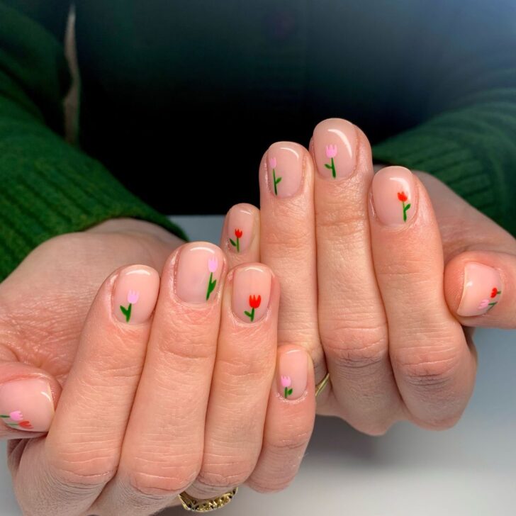 Ces 25 ongles floraux sont de véritables beautés fleuries