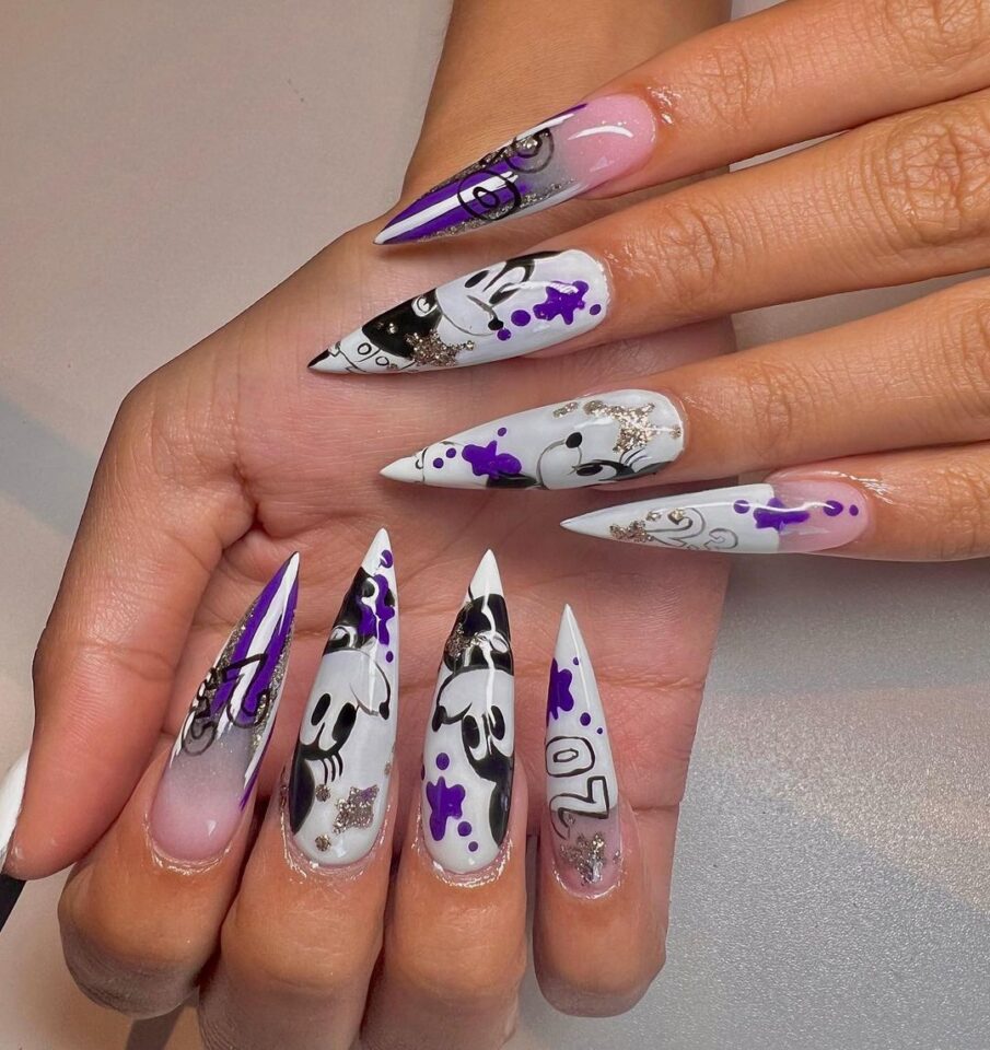 22 Graduation Nails For A Picture-Perfect Finish Of This Milestone