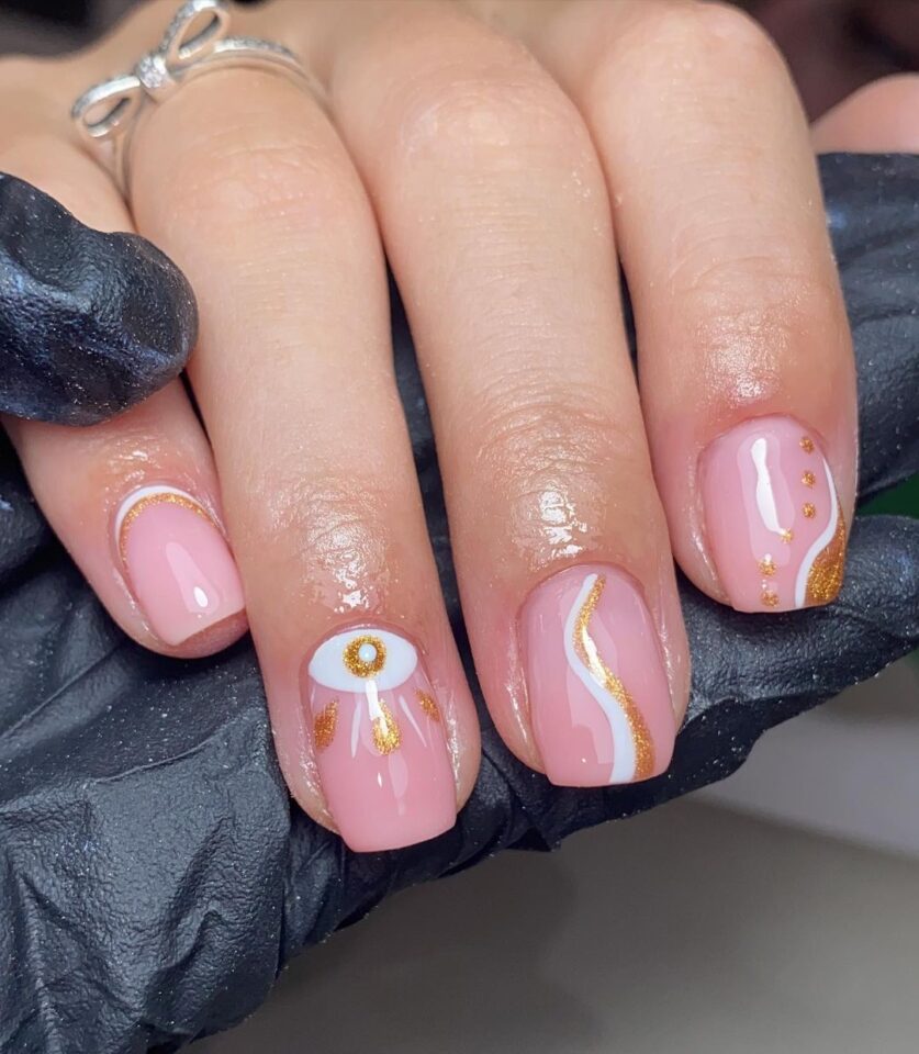 17 Greek Goddess Nails For A Mythical Glamorous Mani