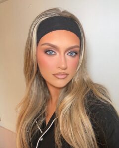 20 Effortless Yet Elegant Natural Eyeshadow Looks For Every Day