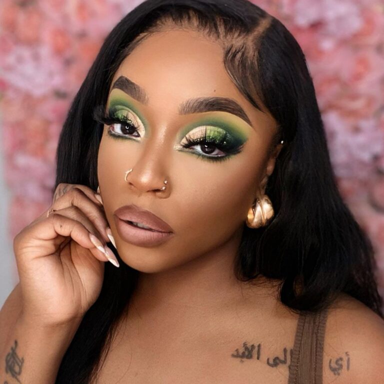 These 20 Emerald Green Prom Makeup Ideas Will Unlock Your Glam Look