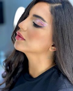 18 Stunning Graduation Makeup Ideas To Go With Your Cap And Gown Glam