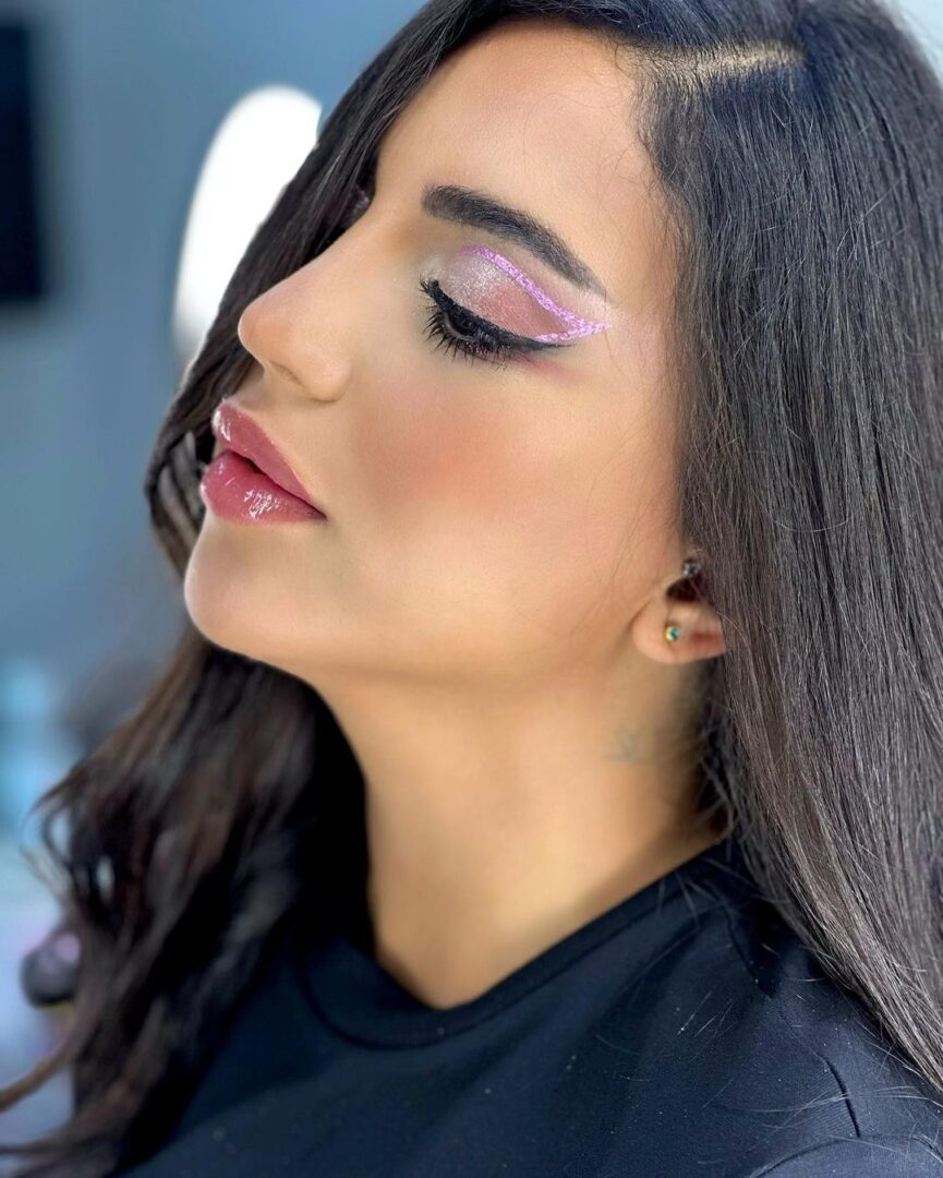 18 Stunning Graduation Makeup Ideas To Go With Your Cap And Gown Glam