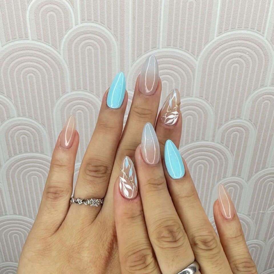 20 Bright And Summery June Nails That'll Bring The Heat