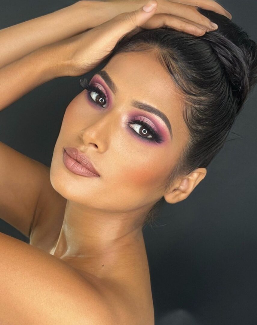 18 Stunning Graduation Makeup Ideas To Go With Your Cap And Gown Glam