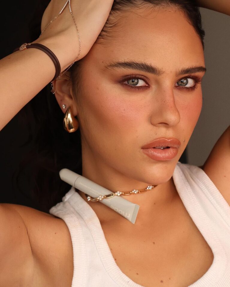 20 Effortless Yet Elegant Natural Eyeshadow Looks For Every Day