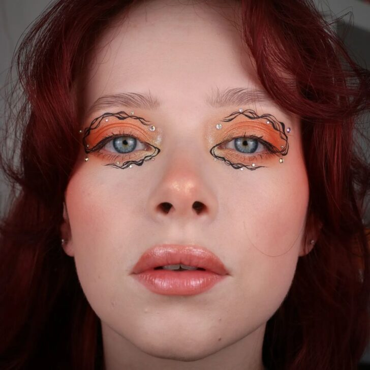 23 Dazzling Ideas For Eye Makeup With Gems
